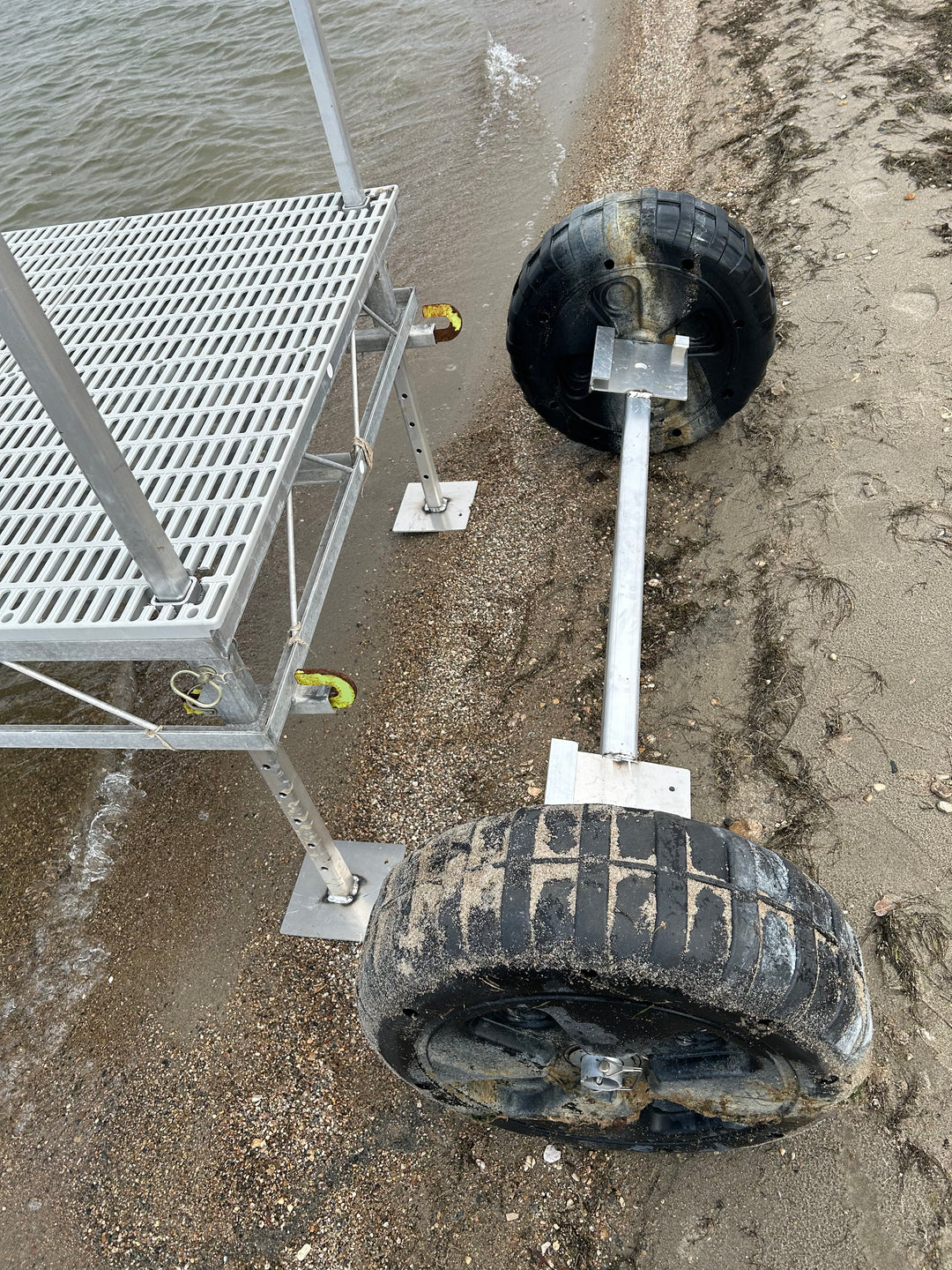 4ft wide Dock Dolly – Nessie Dock.